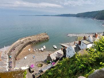 Exeter Airport - BBC Weather