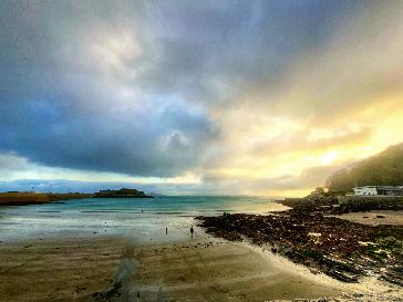 Guernsey Airport - BBC Weather
