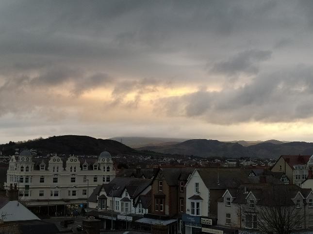 Report - BBC Weather Watchers