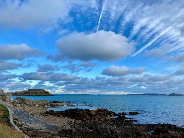 Guernsey Airport - BBC Weather