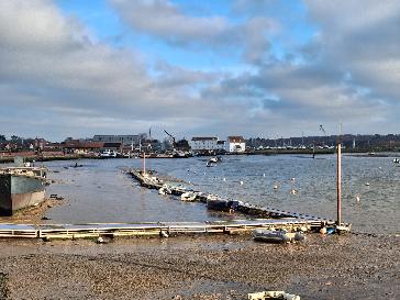 Mildenhall Royal Air Force Base - BBC Weather