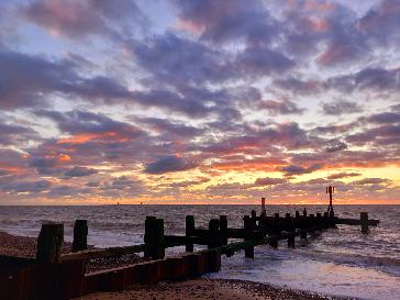Lowestoft - BBC Weather