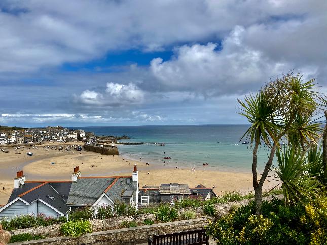 Report - BBC Weather Watchers