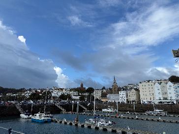 Guernsey Airport - BBC Weather